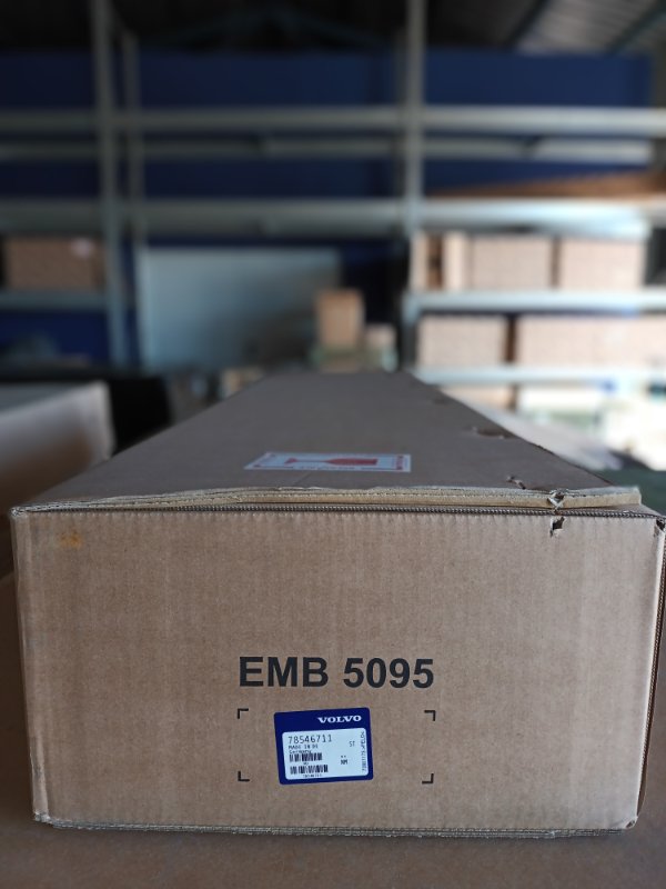 VOLVO 78546711 WINDSCREEN WIPER - Mantas Service